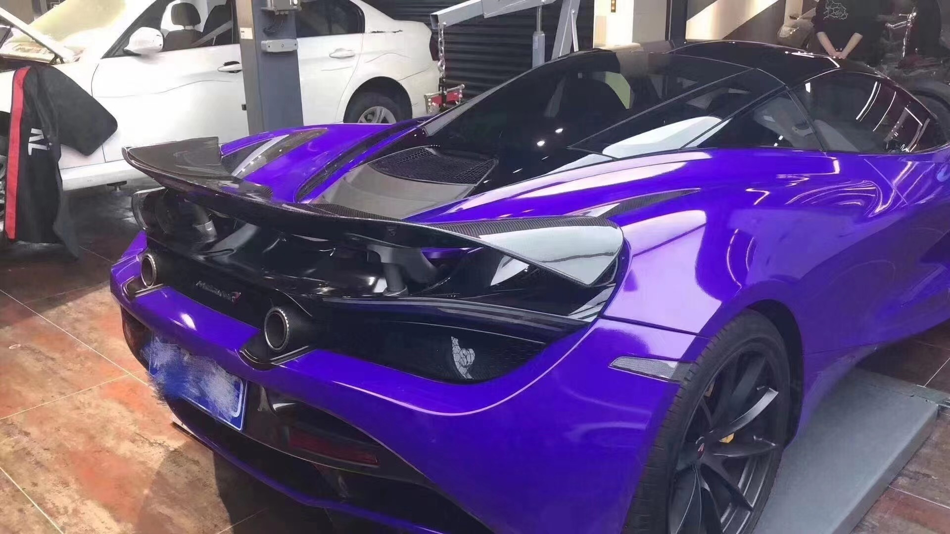 McLaren 720s spoiler - Fanyin Carbon Fiber Products